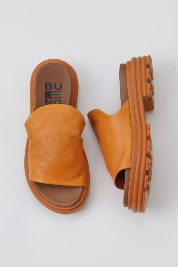 Kadın Dolgu Topuk Terlik Modelleri | Bueno Shoes